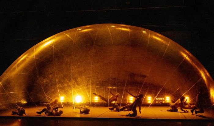 Antonio Ruz estrena su antibelicista 'Pharsalia' — Danza.es